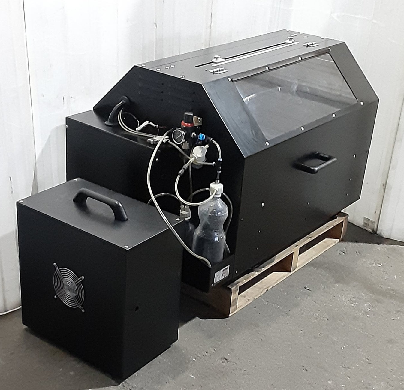 中古 ユーロポート製 BREATHER APM-5000 ガーメントプリンター用 前処理剤塗工機 - 中古機械販売 カミカッコー